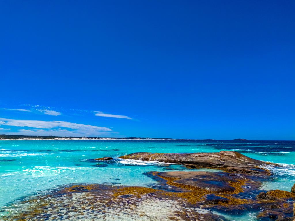 Alexander Bay – Travel nut